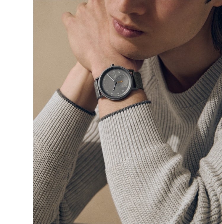 Simple Wrist Watch For Men